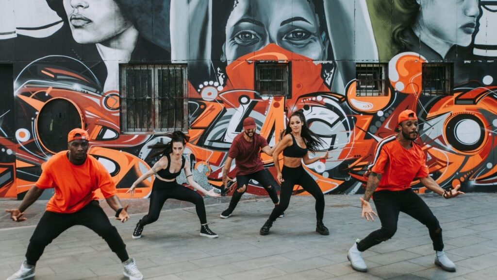 Hip Hop History: Tracing the Evolution of a Global Cultural Phenomenon ...